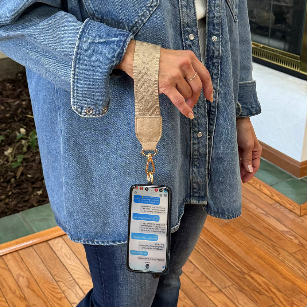 Clip & Go Strap w/Zippered Pouch Classic – SaveTheGirls